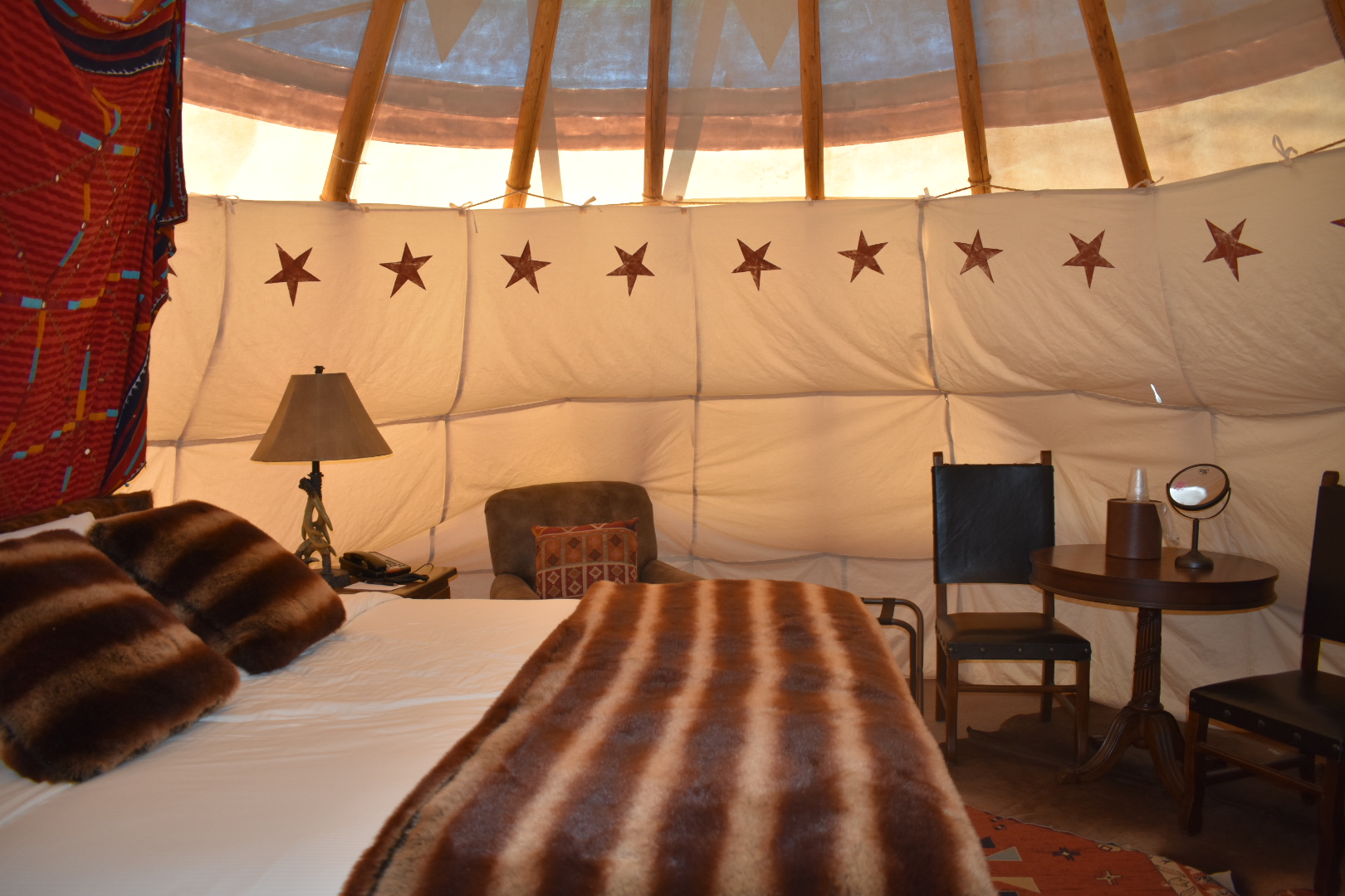 Teepee Glamping Vacay in Utah - It's what I did.